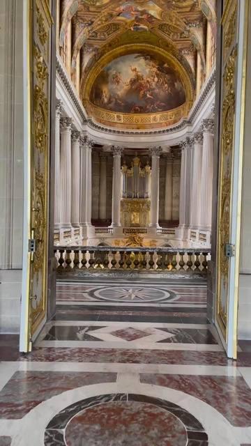 🏛️ The Royal Chapel of Versailles | Shorts | Bella | Gan Jing World