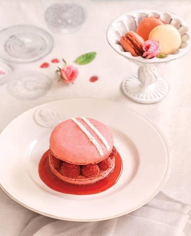 Chef Hugo’s Rose Macarons | Articles | Magnifissance | Gan Jing World